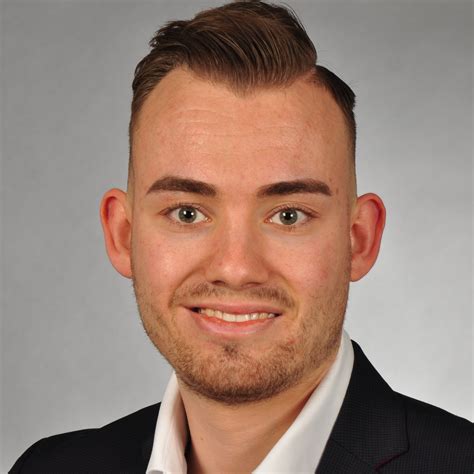 Richard Ohren Praktikant In Der Wirtschaftsredaktion Badische Zeitung Xing