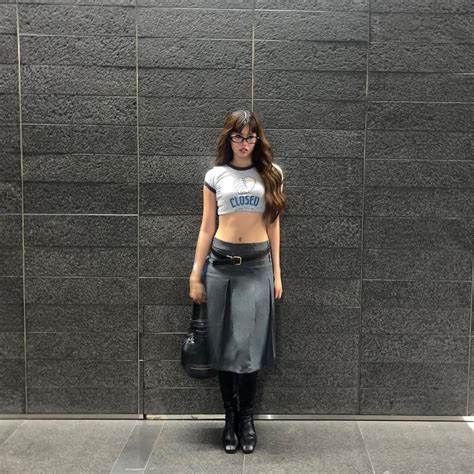 Bini Maloi Is The New Style Star Making A Case For Bayonetta Glasses