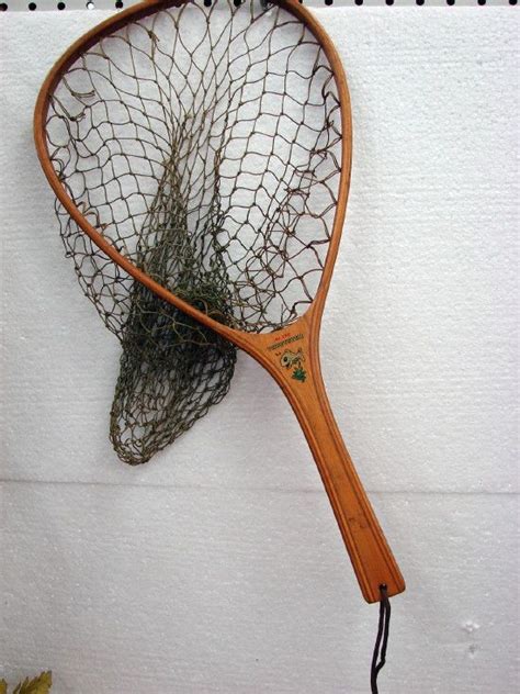 Vintage Trout Fly Fishing Net Wood Ames Mfg Troutster No 250 River Vintage Trout Fly Fishing Net Wood Ames Mfg Troutster No 250 River