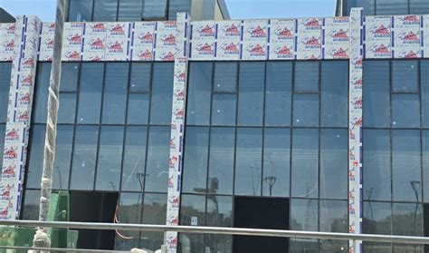 زجاج سكريت تنفيذ واجهات ألمنيوم وزجاج سكريت بالرياض زجاج
