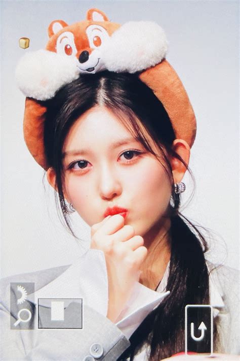 🍹🐿️s Protecter On Twitter 🐿️😣🤎 가을 Gaeul 김가을 아이브 Ive ガウル