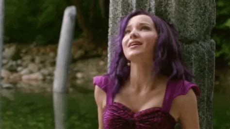 Descendants Gifs Find Share On Giphy