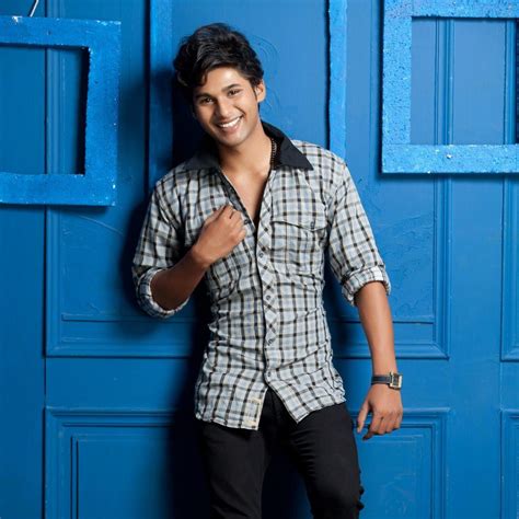 Rajneesh Gangwar Medium