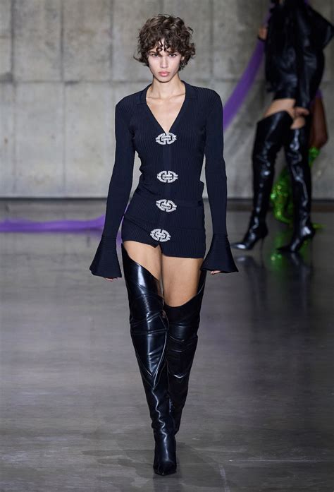 მატილდა გვარლიანი David Koma ს ჩვენებაზე