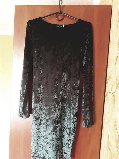 Сукню — ціна 200 грн у каталозі Короткі сукні Купити жіночі речі за доступною ціною на Шафі