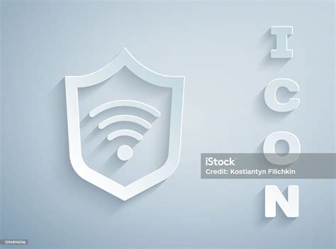 회색 배경에 고립 된 Wifi 무선 인터넷 네트워크 기호 아이콘으로 종이 컷 쉴드 보호 안전 개념 종이 아트 스타일 벡터 3차원 형태에 대한 스톡 벡터 아트 및 기타 이미지