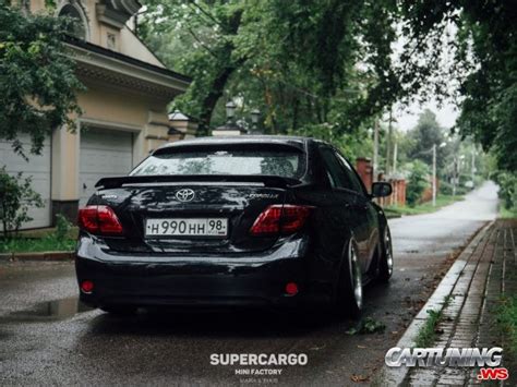 Static Toyota Corolla Back