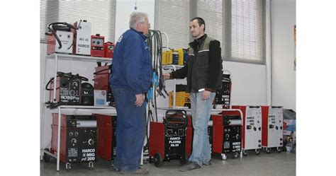 Плащат по 15 лв на ден на безработен в Бургас ако ходи на курсове за монтьор или заварчик