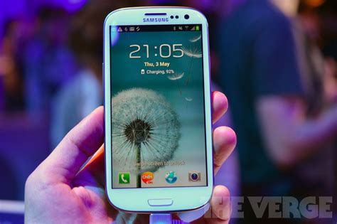 Samsung Says Galaxy S III Uses Pentile AMOLED Display Due To Longer Lifespan The Verge