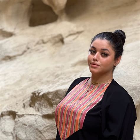 Kimia👩🏻‍🦱 Kimia Sh G On Threads