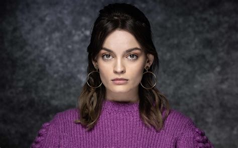 Emma Mackey Celebrity Pictures