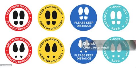 사회적 불변 여기에 서서 당신의 거리 바닥 표시 스티커를 유지하십시오 텍스트 및 구두 인쇄 엘리베이터 엘리베이터 주의 코로나바이러스 벡터 일러스트레이션 사회적 거리두기에