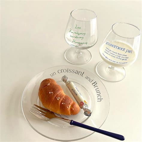 Lettering Wine Glass 레터링와인컵 The River Haus