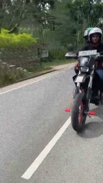 කවුද දැක්ක හිනාව🤣😜 Viral Srilanka🇱🇰 Trendingvideo 100kviews Youtube