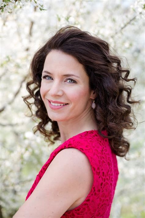 Picture Of Pia Baresch