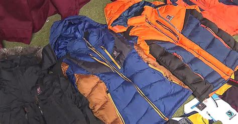 유명 아웃도어 의류 싸게 산 줄 알았는데짝퉁