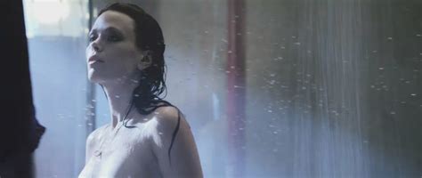 Naked Katia Winter In Arena
