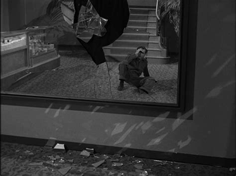 Flashback To The Twilight Zones First Episode Where Is Everybody