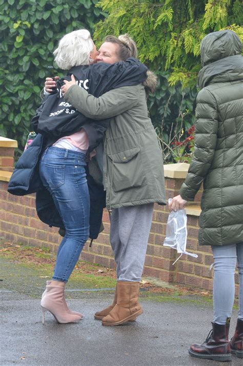 First Look At S Club 7s Hannah Spearritt On Eastenders Set The Irish