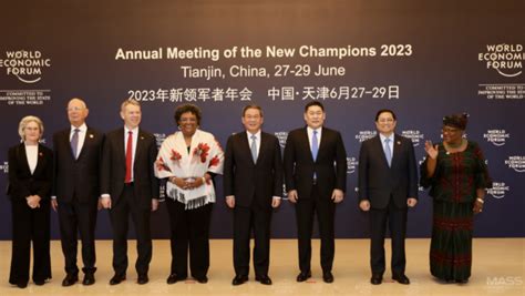 Ерөнхий сайд Л Оюун Эрдэнэ “Зуны Давос” ын нээлтэд оролцлоо