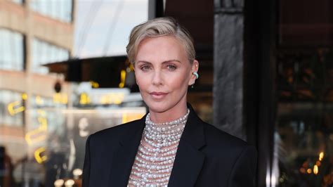 Charlize Theron To Star In New Christopher Nolan Movie