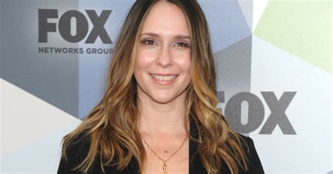 What Was Jennifer Love Hewitt And Joey Lawrences S Relationship Actually Like