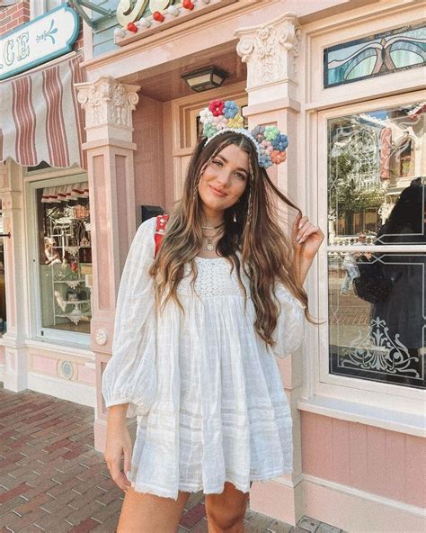 Justkass Kass Parker On Instagram I Already Want To Go Back 🥲💖 Are You A Disneyland Fan I