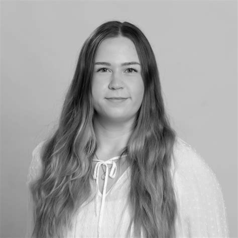 Julia Herrmann New Design University Privatuniversität Mitarbeiter