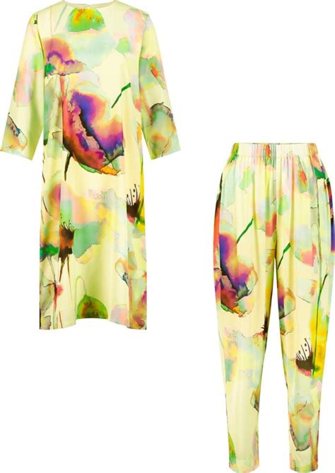 Dhara Sheth Dubai Floral Co Ord Set Top And Trouser Shopstyle