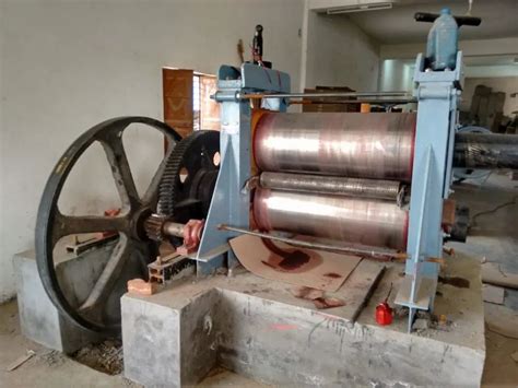 Calendering Machine Ci Casting Calender Machine Latest Price Manufacturers And Suppliers