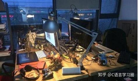 用C C 打造数字时钟程序 附代码 竟然只要100行代码 知乎