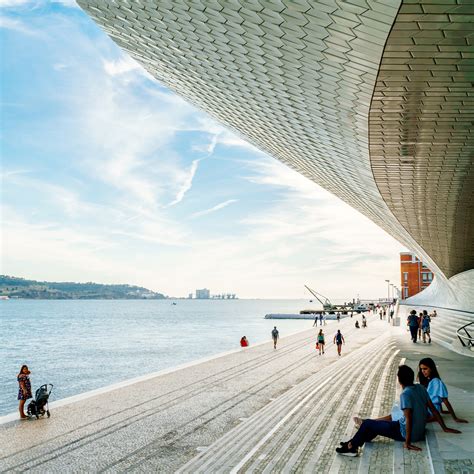 Ie University And Jll Launch Interior Design Awards Programme