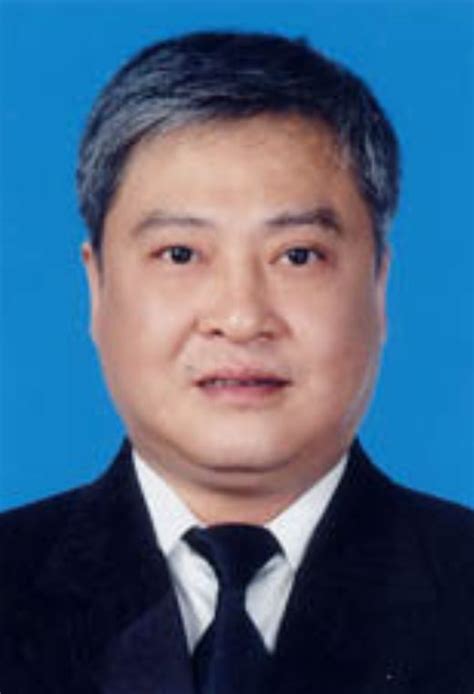 反腐走前线中央纪委紧急通报贵州一大老虎张仕和被双开