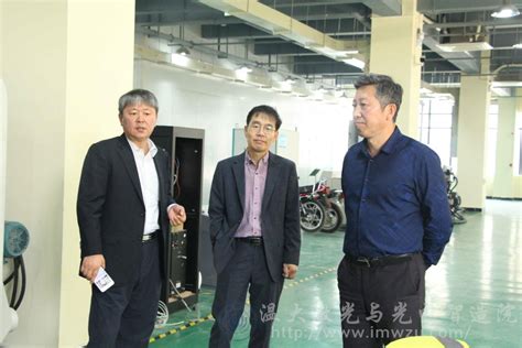 韩国国立全南大学Park Gyuhae教授来我院进行参观访问 温州大学激光与光电智能制造研究院
