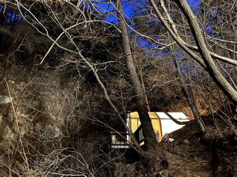 솜캠로그 12 영월 영월캠프 애견동반캠핑 캠퍼들이 극찬하는 5성급 캠핑장 영월캠프 명당자리 계곡데크1 네이처하이크 12x 피칭방법 네이버 블로그