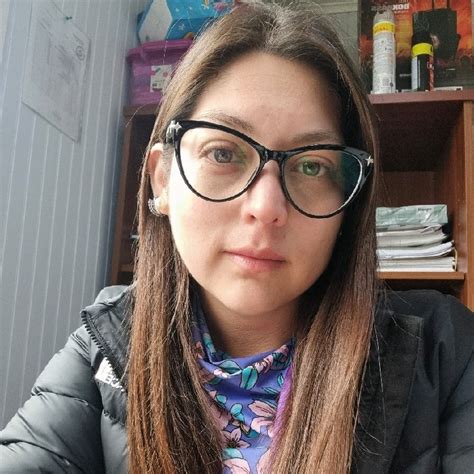 Javiera Leandra Rojas González Trabajadora Social Cesfam 30 De