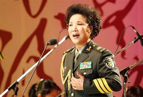 中国唯一女将军歌唱家总政国宝级演员她是真正的大师级艺术家