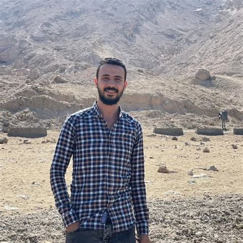 ahmed gamil ahmed ez threads say more