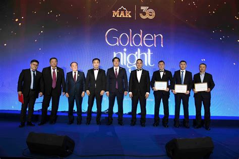 МАК компани 30 жилийн ойгоороо хамт олноо манлайлсан 5 ажилтанд орон сууц өмчлөх эрх бэлэглэлээ