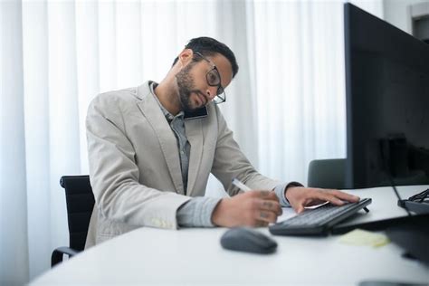 What Features Make Microsoft Powerapps A Suitable Platform For Creating Applications With Real