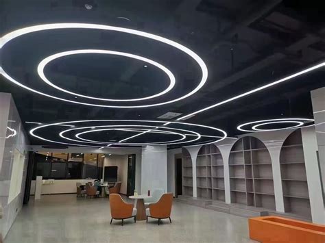 Modern Round Pendent Rgb Aluminum Linear Ceiling Light China Office