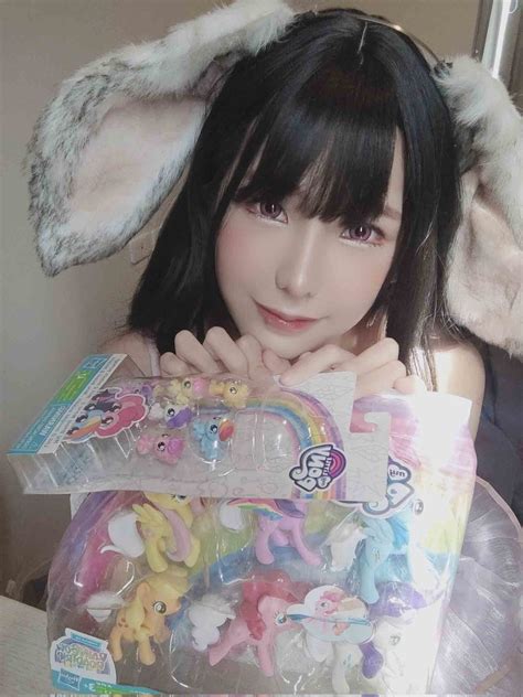 เปิดวาร์ป น้องมีนา Minichu ณัฐธยาน์ บูรณวนิช คอสเพลย์สาวงานดีonlyfans