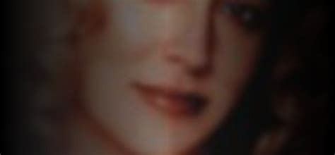 Gloria 1999 Sexiest Scenes Top Clips And Sexiest Pics Mr Skin