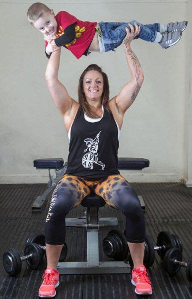Overweight Mother Transforms Herself Into Championship Bodybuilder 8 Pics