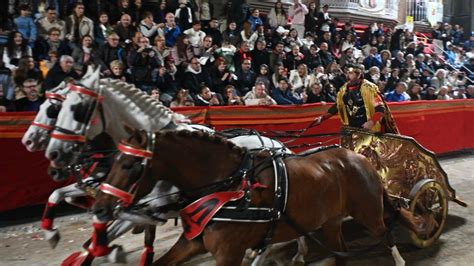 Miras Vuelve A Llevar La Cuádriga Del Emperador Teodosio I El Grande