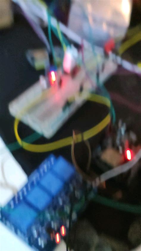 esp32 and relay module powering problems r esp32