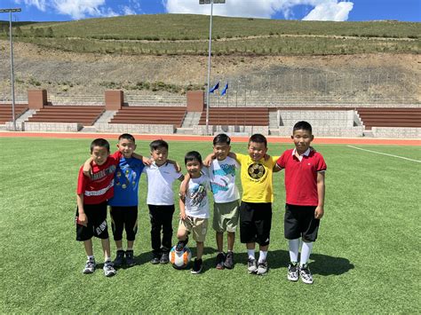 Бүтээлч Монгол түмэн минь сайхан наадаарай Монполимет Групп