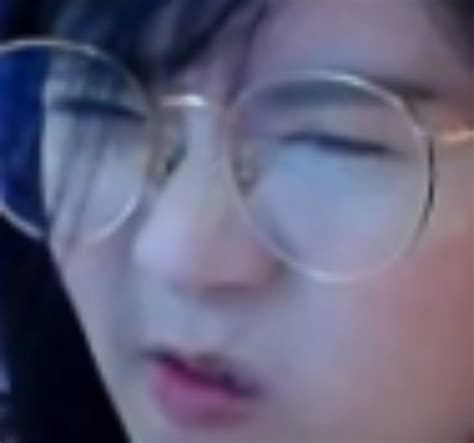 Lily On Twitter Ssssssstttrrreaeamingggg Https T Co HDmwPRVsHT Https T Co E7yvkwsWGq