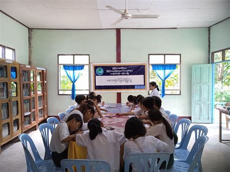 ကျိုင်းလပ်မြို့ လူထုအခြေပြုဗဟိုဌာန Community Centre ခန်းမတွင် ဆေးရောင