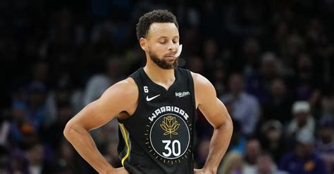 커리 50점 분전에도…nba 골든스테이트 피닉스에 11점 차 패배